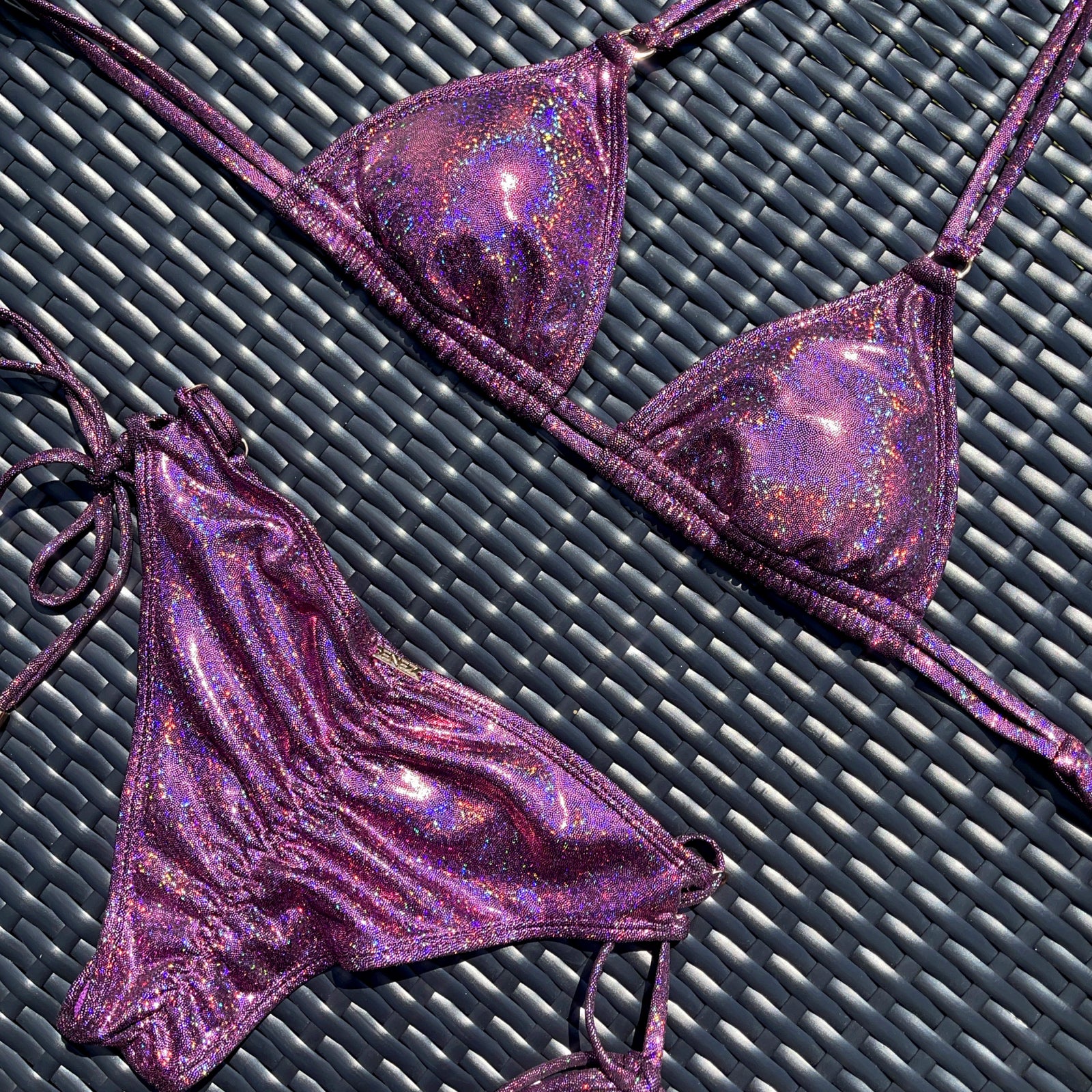 EDEN SCRUNCH BOTTOM - GLITTER BERRY – ENEZ Swimwear